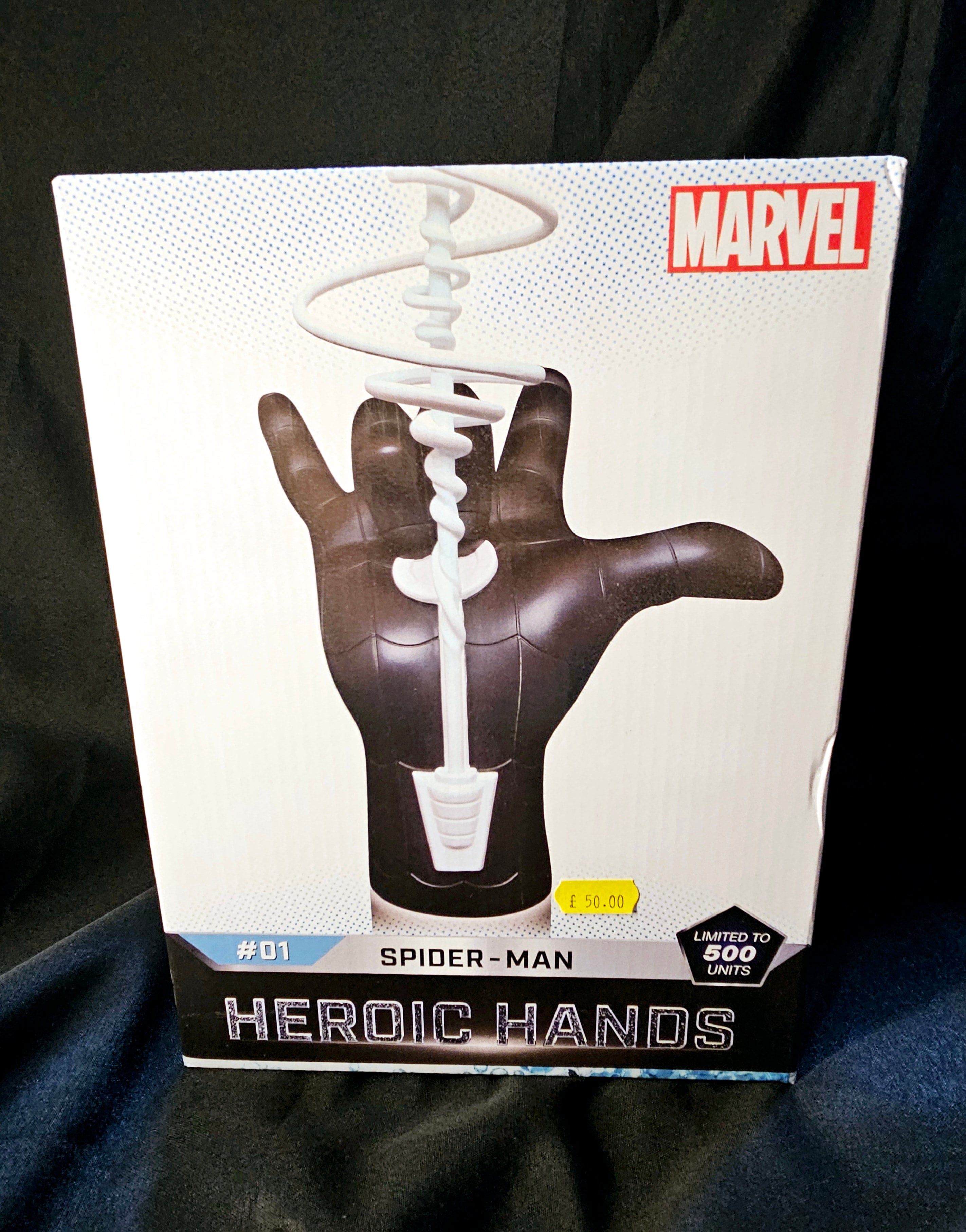 Limited Edition Marvel Heroic Hands Black Suit Spider-Man Statue ...